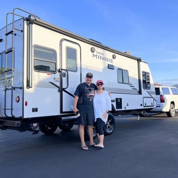 GIANT RV - Updated August 2025 - 163 Photos & 461 Reviews - 24700 ...