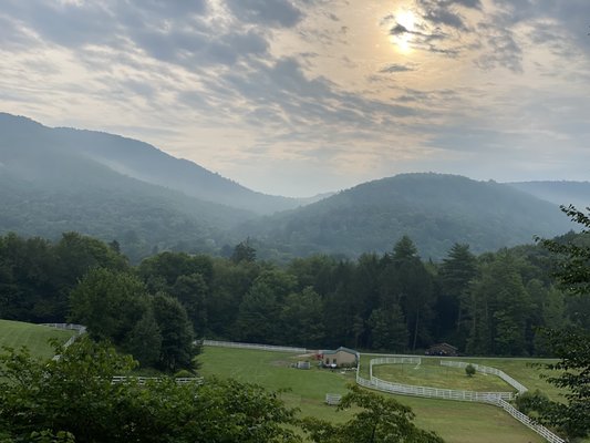 RIVERVIEW ESTATE BY BROPHY - Updated August 2025 - 72 Photos - 1650 ...