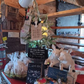 DEDE’S FARMHOUSE CAFE - Updated March 2025 - 69 Photos & 41 Reviews ...