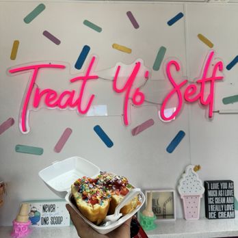 THE CUSTARD CO - Updated August 2025 - 232 Photos & 102 Reviews - 2801 ...