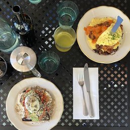 THE ESSENTIAL - Updated October 2025 - 658 Photos & 463 Reviews - 2215 ...