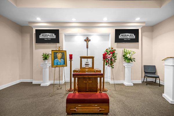 FELIX H MORALES FUNERAL HOME - Updated September 2025 - 43 Photos & 14 Reviews - 2901 Canal St ...