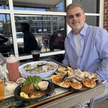 THE STATION RAW BAR - Updated October 2025 - 187 Photos & 279 Reviews ...