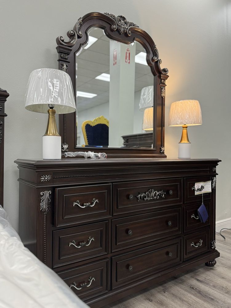 ELM & CO FURNITURE - Updated April 2026 - 26 Photos - 10720 Park Blvd ...