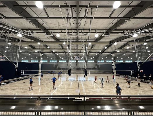 LEGENDS EVENT CENTER - Updated October 2025 - 20 Photos - 2533 Midtown ...