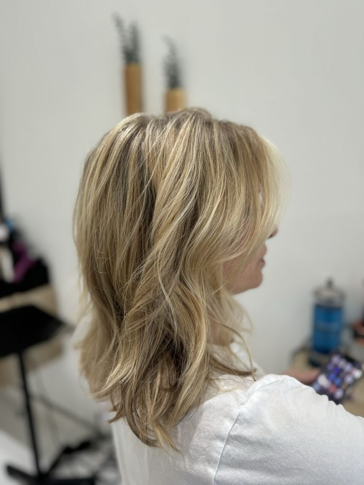 RACHEL BUNCH BEAUTY HAIRSTYLING - Updated July 2025 - 21912 Ventura ...