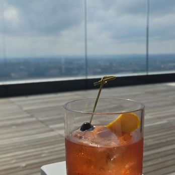 STRATUS - Updated January 2025 - 42 Photos & 11 Reviews - 800 Boylston ...