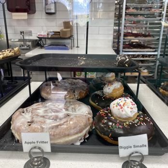 DG DOUGHNUTS - 1340 Photos & 429 Reviews - 29 W McKey St, Ocoee ...