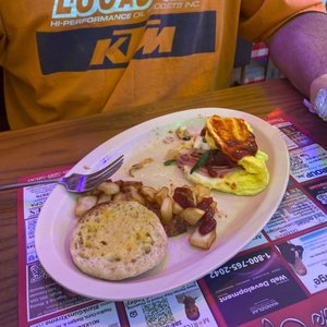 LOOPERS PAR & GRILLE - Updated June 2025 - 100 Cooper Ln, Palm Coast ...