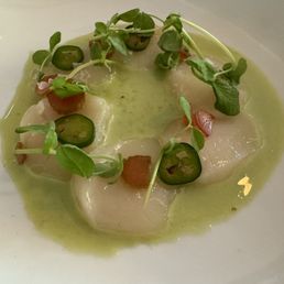 WYNONA - Updated December 2025 - 179 Photos & 70 Reviews - 819 Gerrard ...