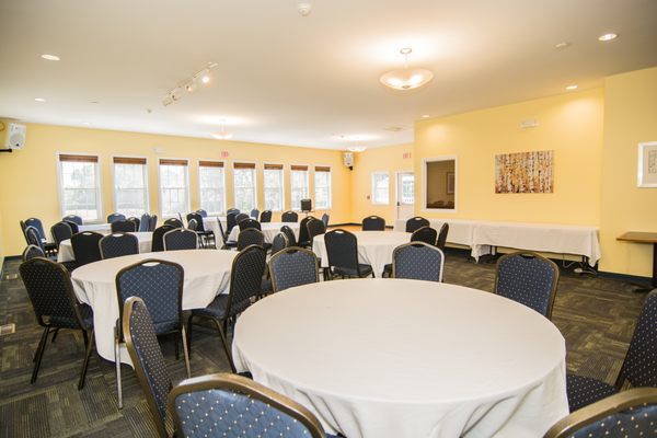 CHELMSFORD COUNTRY CLUB - Updated November 2025 - 43 Photos & 17 ...