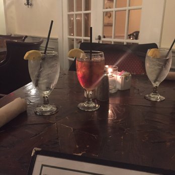 THE SMITHFIELD INN RESTAURANT & TAVERN - Updated November 2024 - 87 ...