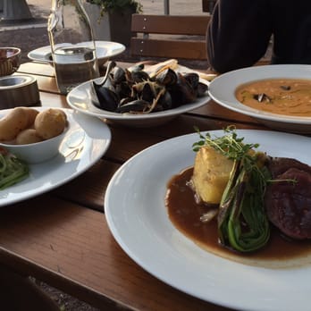 CAFÉ SKANSEN - Updated May 2025 - 77 Photos & 42 Reviews - Rådhusgata ...