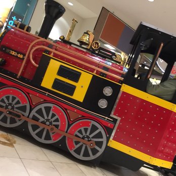 TRIANGLE TOWN CENTER - Updated September 2025 - 167 Photos & 86 Reviews ...