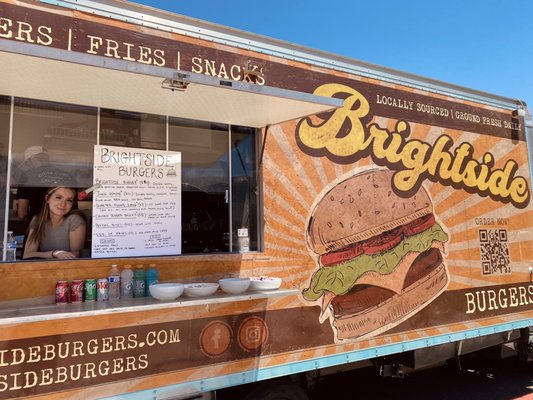 BRIGHTSIDE BURGERS - Updated October 2025 - 14 Photos & 11 Reviews - 31 ...