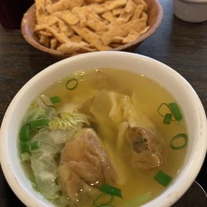 CHEN YANG LI RESTAURANT - 40 Photos & 100 Reviews - 520 South St, Bow ...