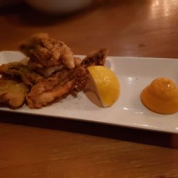 TIGER DEN - Updated January 2026 - 2122 Photos & 1376 Reviews - 9889 ...