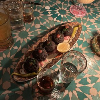 LEILA - Updated January 2025 - 1678 Photos & 463 Reviews - 3956 30th St ...