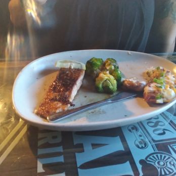 TRAINWRECK GRILL AND ALE HOUSE - Updated February 2025 - 38 Photos & 42 ...