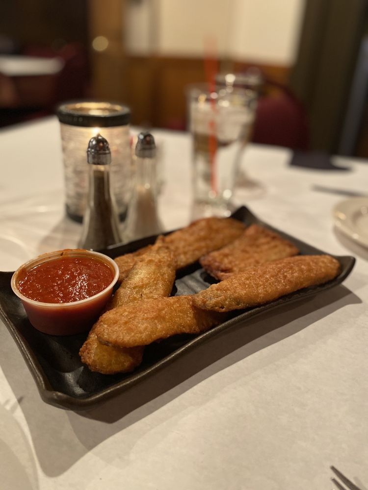 THE COLONY PUB AND GRILLE - Updated April 2025 - 65 Photos & 89 Reviews ...