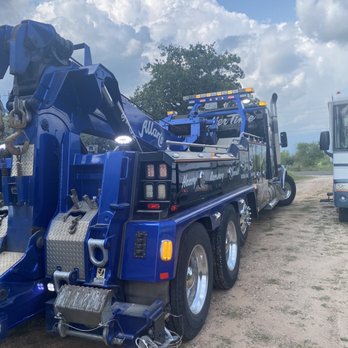 ALLAN’S WRECKER SERVICE - Updated December 2025 - 13 Photos - 15226 US ...