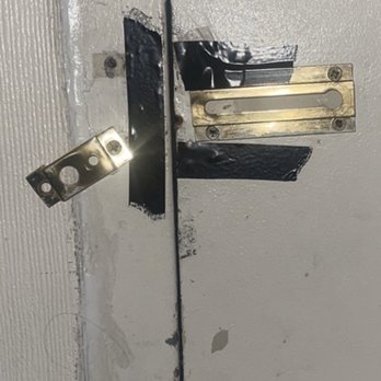 RODEWAY INN MAGIC MOUNTAIN AREA - Updated March 2025 - 317 Photos & 223 ...