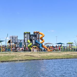 COLBY PARK - Updated August 2025 - 18 Photos - 6900 School St, Windsor ...