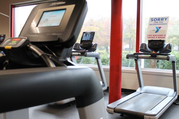 EDISON YMCA - Updated October 2024 - 29 Photos & 11 Reviews - 1775 Oak ...