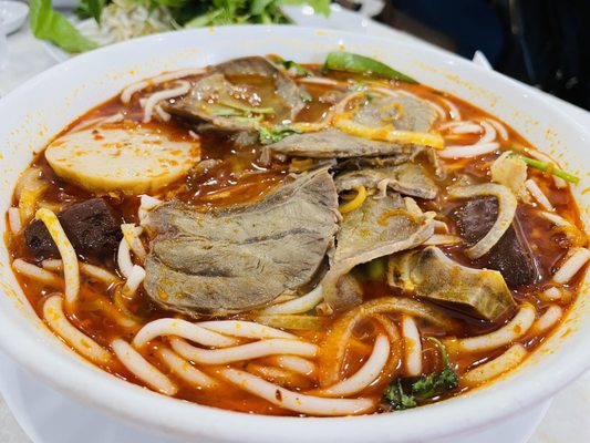 PHO QUE HUONG - Updated July 2025 - 1839 Photos & 486 Reviews - 1160 ...