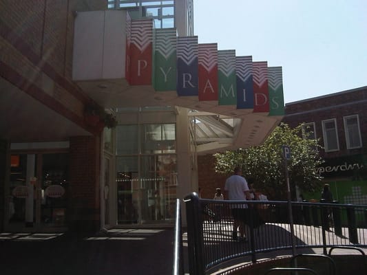 PYRAMIDS SHOPPING CENTRE - Updated March 2025 - 150 Borough Road ...