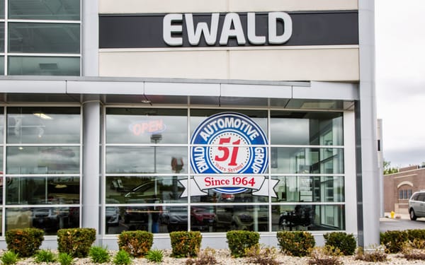 EWALD KIA OF OCONOMOWOC - Updated December 2025 - 36 Photos & 35 ...