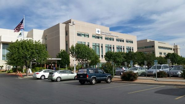 ST GEORGE REGIONAL HOSPITAL - Updated December 2025 - 44 Photos & 67 ...