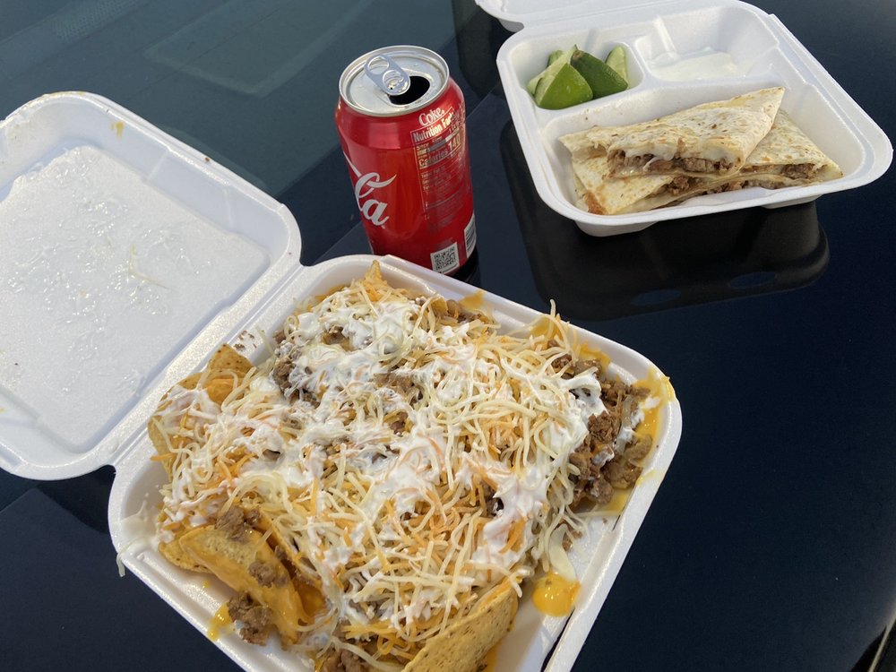 TAQUERIA EL TACONTENTO - 30 Photos & 12 Reviews - 3933 N Sierra Way ...