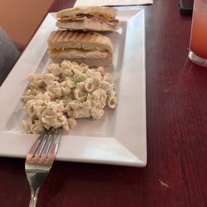 THE BUCK SNORT - Updated July 2024 - 11 Photos & 22 Reviews - 322 E ...