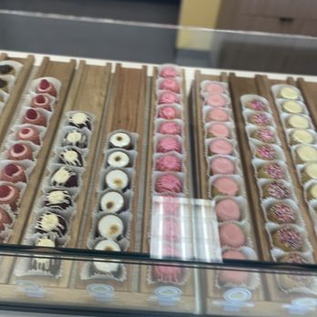 BUTTA CAKES - Updated October 2024 - 190 Photos & 179 Reviews - 20801 N ...