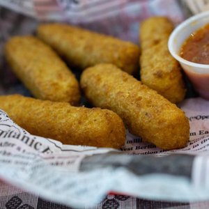 PERSHING - Updated July 2025 - 22 Photos & 23 Reviews - 2415 E 5th St ...