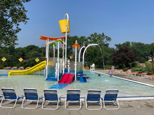 FRANKLIN FAMILY AQUATIC CENTER - Updated December 2025 - 28 Photos ...