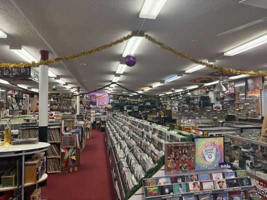 MERLE’S RECORD RACK - Updated January 2026 - 14 Photos & 45 Reviews ...