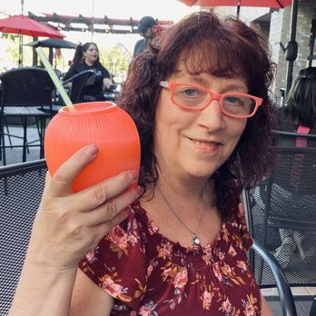 ENGINE 8 URBAN WINERY - Updated July 2025 - 440 Photos & 210 Reviews ...