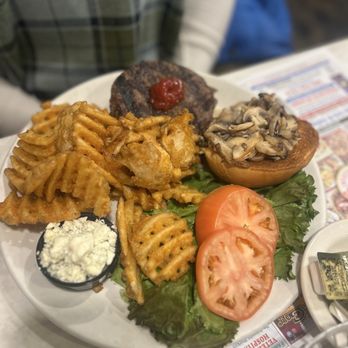 STATE LINE DINER - Updated January 2025 - 457 Photos & 726 Reviews ...