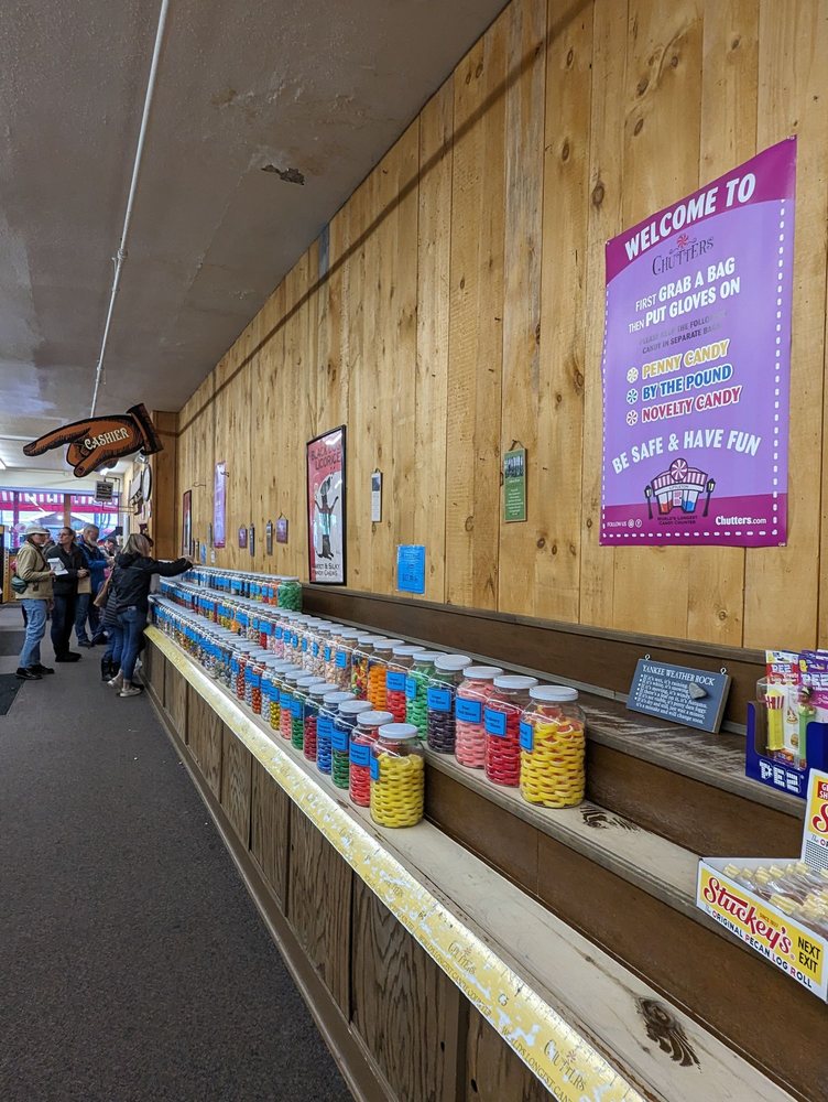 CHUTTERS - Updated November 2025 - 198 Photos & 123 Reviews - 43 Main ...