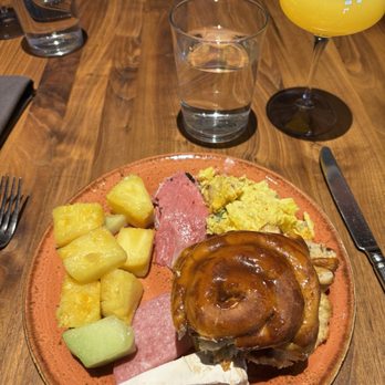 BALDAMAR - Updated August 2024 - 945 Photos & 479 Reviews - 1642 County ...