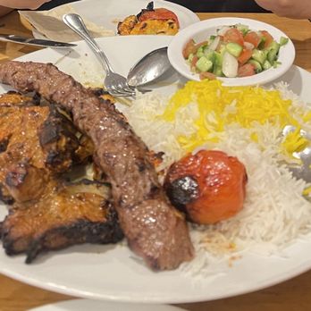 HATAM RESTAURANT - Updated July 2024 - 637 Photos & 801 Reviews - 2383 ...
