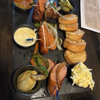 EBENEZER ALE HOUSE - Updated December 2025 - 334 Photos & 327 Reviews ...