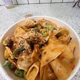 WOW SPAGHETTI - Updated December 2025 - 598 Photos & 352 Reviews - 7852 ...