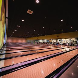 TEN PIN FUN CENTER - Updated December 2025 - 214 Photos & 246 Reviews ...