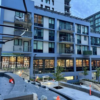 VON’S 1000 SPIRITS - Updated July 2024 - 3944 Photos & 3202 Reviews ...