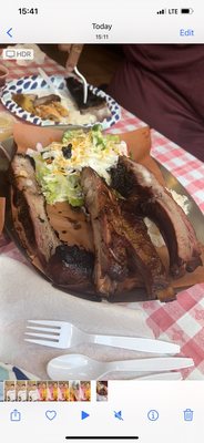 RED BEE BBQ 【113 Photos & 152 Reviews】 8970 Brooks Rd S, Windsor ...