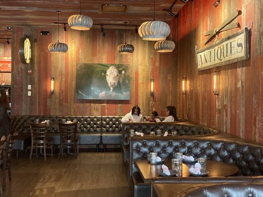 LITTLE BARN - Updated January 2026 - 188 Photos & 161 Reviews - 901 ...