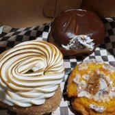WICKED DONUTS - Updated January 2025 - 1292 Photos & 374 Reviews - 9490 ...
